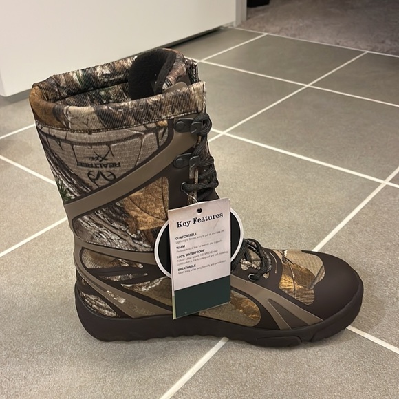 Muck | Shoes | The Original Muck Pursuit Shadow Mid X Realtree Hunting ...